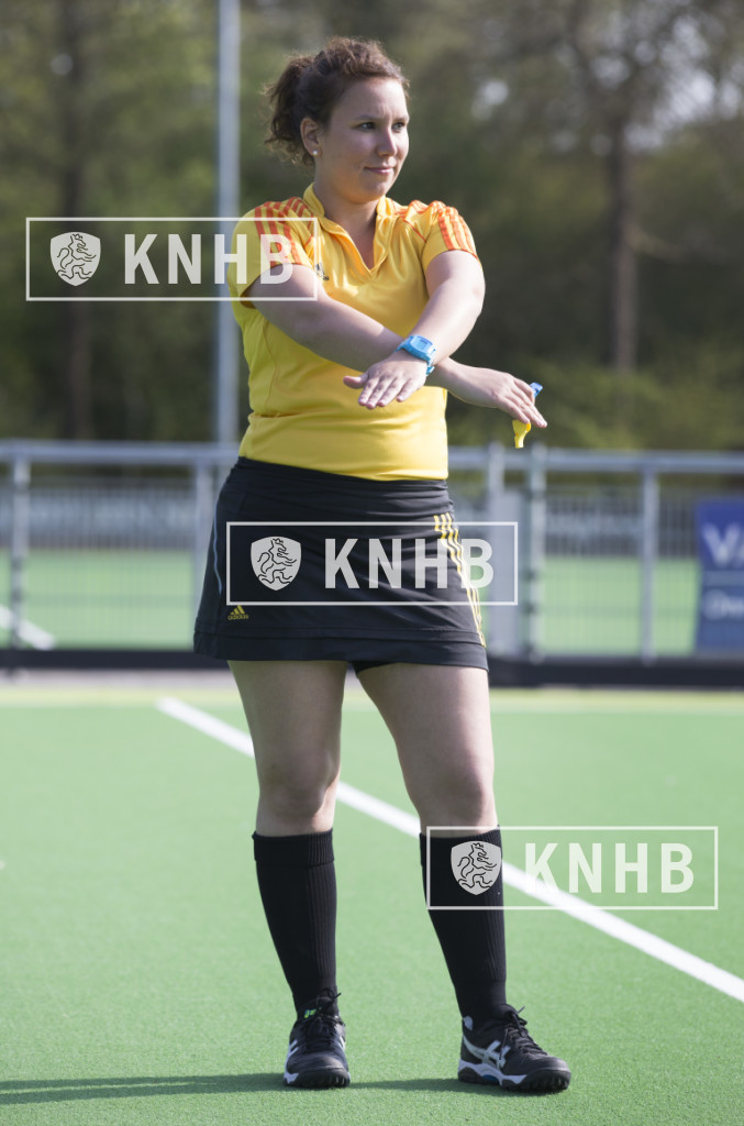 GEBAREN-ILLUSTRATIE-SCHEIDSRECHTER